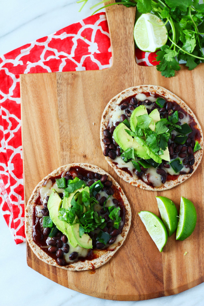 Black Bean and Roasted Poblano Rodeo Pizza - Zen & Spice